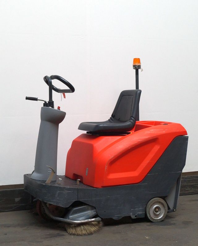 Hako Sweepmaster B800R