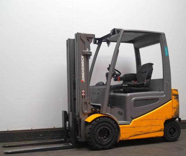 Jungheinrich EFG425k
