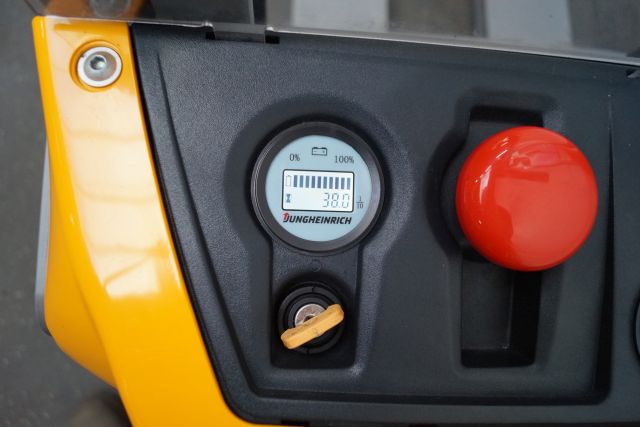 Jungheinrich EJC M10